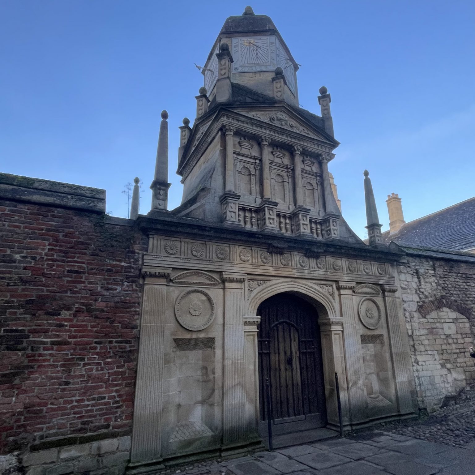 Gonville & Caius college - Punting in Cambridge